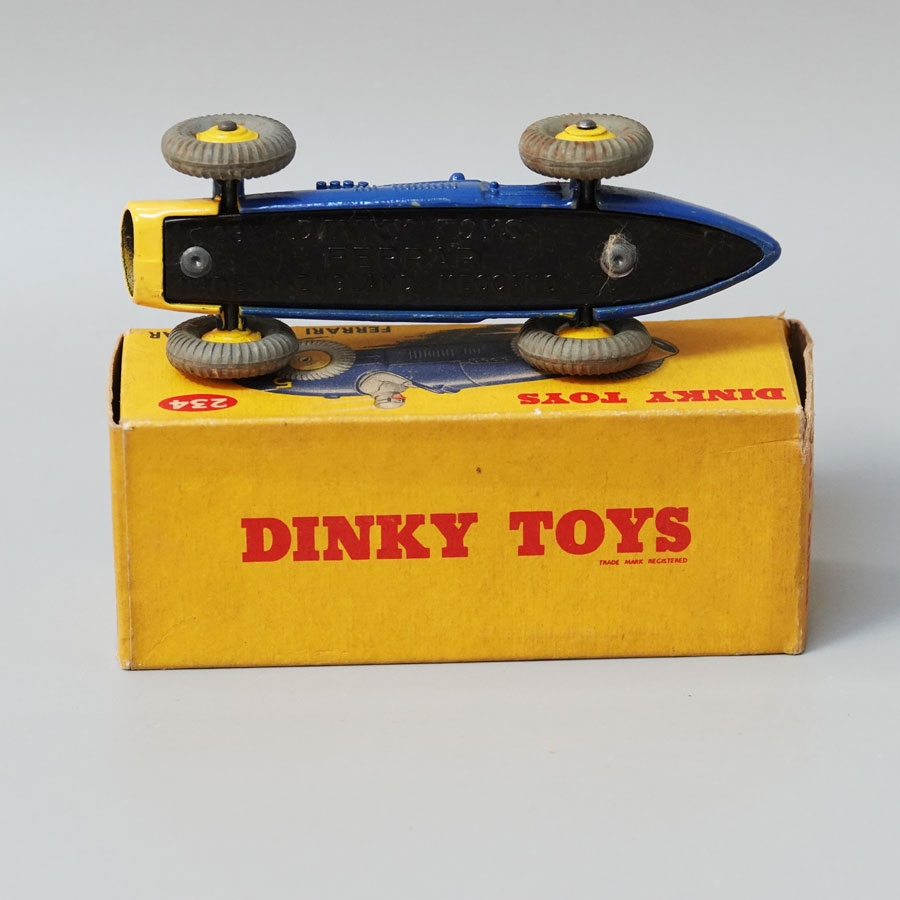 Dinky 234 Ferrari racing car yellow hubs RARE - Die Cast Models 4 You