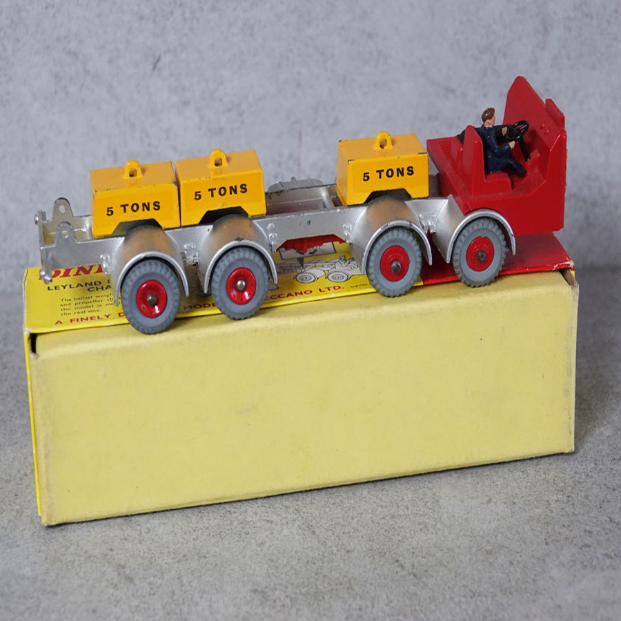 Dinky 936 Leyland 8-Wheeled Chassis Grey Tyre Version - Die Cast Models ...